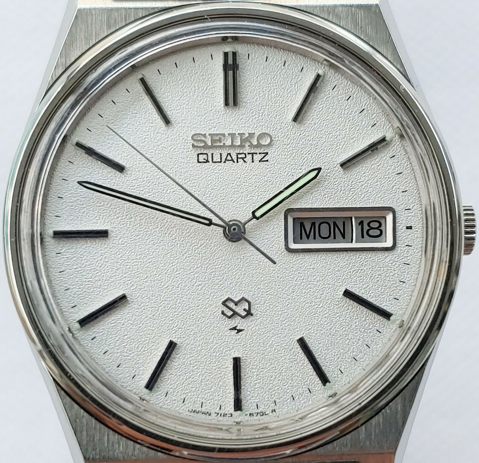 Seiko 7123-8439 Snowflake SQ Men's Watch Oct 1981 | WatchCharts