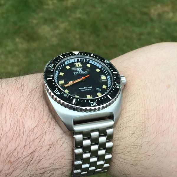 SOLD: Deep Blue Deep Star 1000 w/ Super Engineer and Mesh | WatchCharts