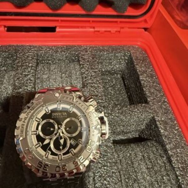 Invicta Sea Hunter Reserve Model # 34590. Mother Of Pearl Dial ...
