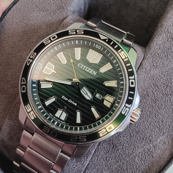 CITIZEN J810 ECO-DRIVE 100m DIVER STYLE WATCH - Lovely Green Dial 45mm ...