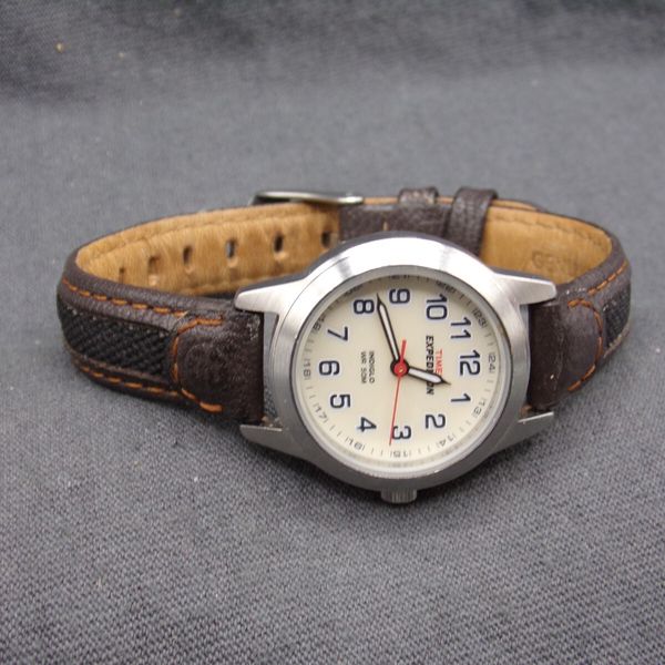 Women's TIMEX "Expedition" Watch w/ Backlight & New Battery - Works ...