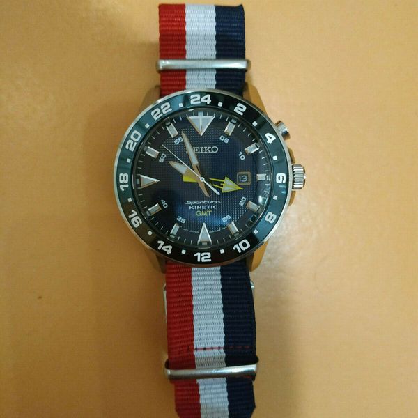SEIKO Sportura Kinetic GMT SUN017 SUN017P1 Mens Watch | WatchCharts