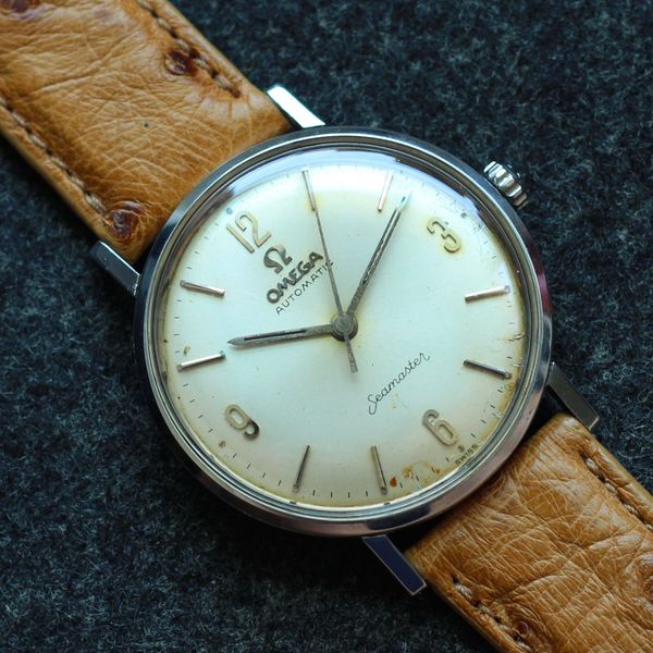 Omega Seamaster Automatic - Silver Sunburst Dial, Hippocampus back, all ...