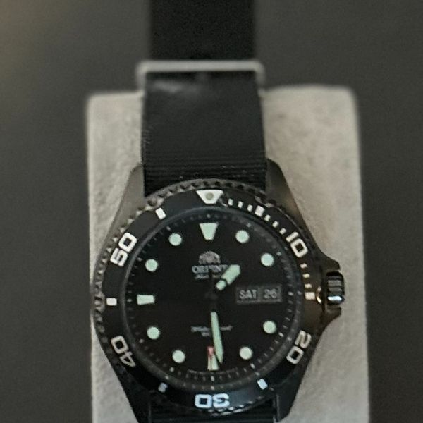 Orient Ray Raven II Automatic 200M Men's Dive Watch On Rubber Nato ...
