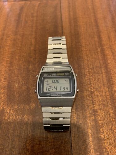 Vintage Seiko LCD A359-5010 Watch | WatchCharts
