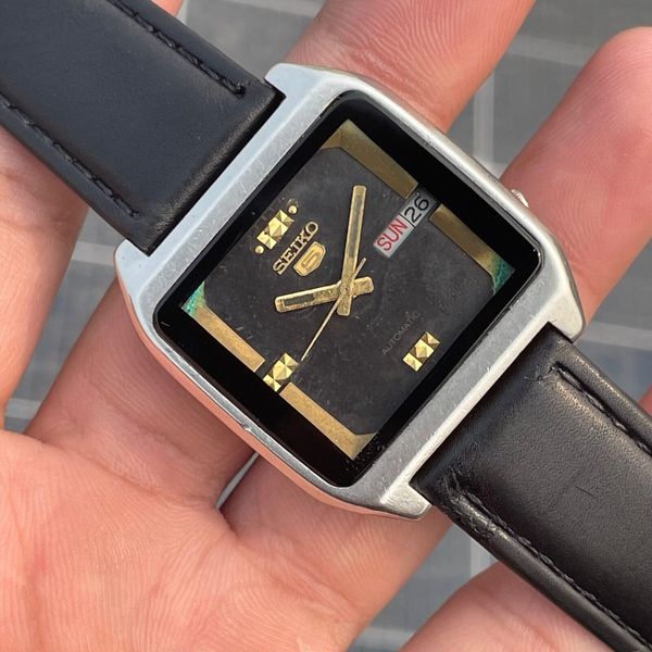Vintage Seiko 5 Automatic Tv Shape Beautiful Dial Japan Made Men Watch ...