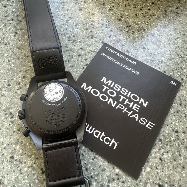 OMEGA Swatch Moonswatch Moon Phase Mission to the Moon Timepiece ...