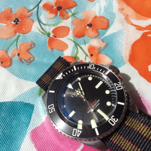 TISELL Vintage Submersible | WatchCharts Marketplace