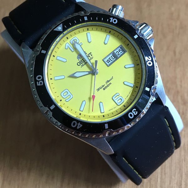 Yellow Orient Mako | WatchCharts Marketplace