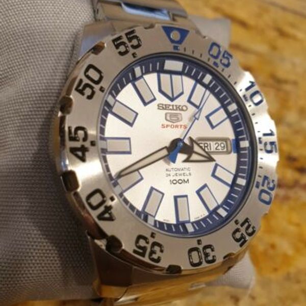 Seiko Baby Monster Automatic Diver Watch - SRP481K1 | WatchCharts