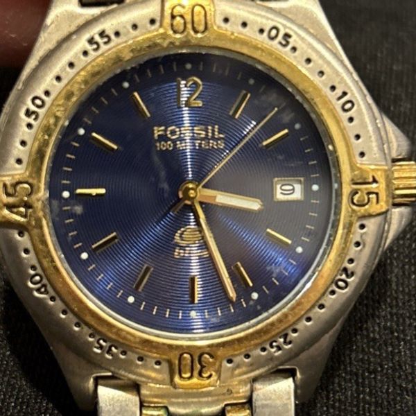 VTG 1990S Fossil Blue Face Men Watch 100 Meters Stainless Steel & Gold ...