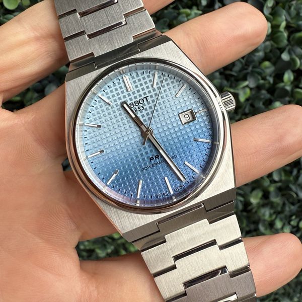 Tissot PRX Powermatic 80 40mm Gradient Ice Blue Dial Automatic Watch ...