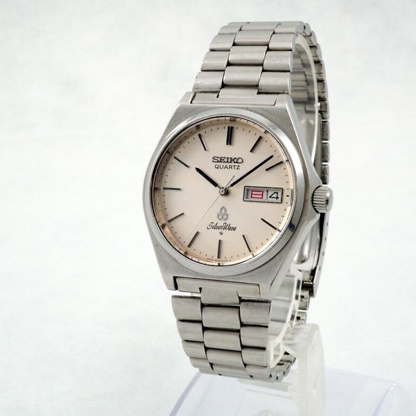 Vintage 1982 Seiko Silver Wave 8229-8000 Day-Date Silver Dial works ...
