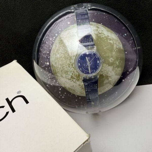 Vintage Swatch Watch "It's Coming" Y2K Year 2000 Millenium Moon Display ...