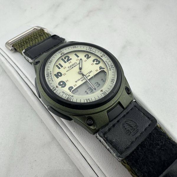 Casio Illuminator AW-80 Digital&Analog QUARTZ Watch WR50M world time ...