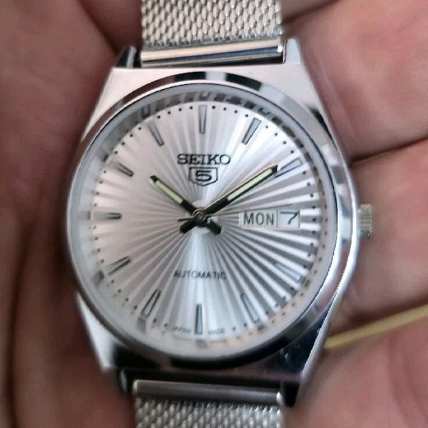 Vintage Original Seiko 5 Sports With Stunning White Rippled Dial + Auto ...