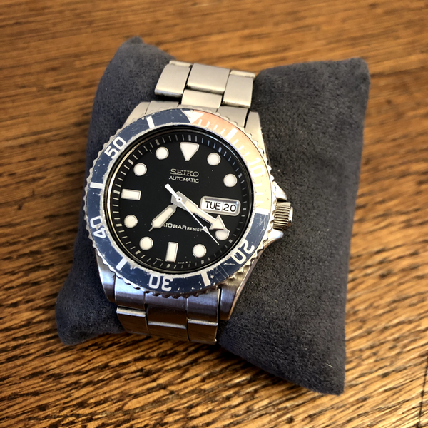 SEIKO Diver's 7S26-0040 (SKX033) Automatic Men's Watch | WatchCharts ...