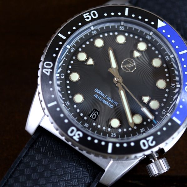 Zelos Mako 40mm Black/blue $350 | WatchCharts