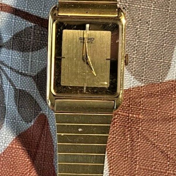Seiko 5420-5460 Gold Tone Watch Vintage B1090 Seiko Band | WatchCharts Marketplace