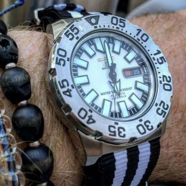Seiko Baby Snow Monster 7S36CAL BLACK/WHITE WATCH | WatchCharts
