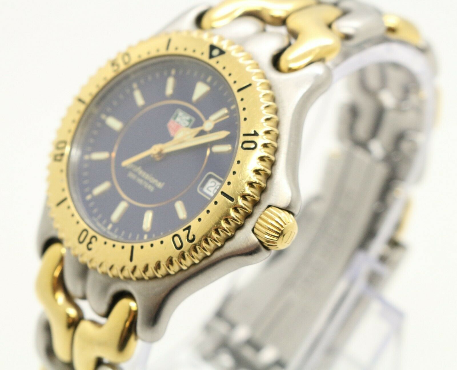 Tag Heuer WG1127 Two Tone Professional 200m Date Men's Tag Heuer WG1127 Two Tone Professional 200m Date Men's