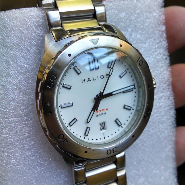 SOLD! : Halios Tropik SS w/ white dial | WatchCharts