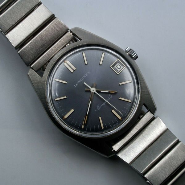 Longines Conquest Cal. 6952 Vintage Beautiful Men's Watch | WatchCharts