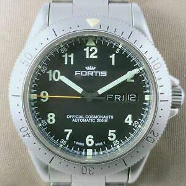 Authentic FORTIS Cosmonauts Automatic Diving Men's 39mm 610.22.158 ...
