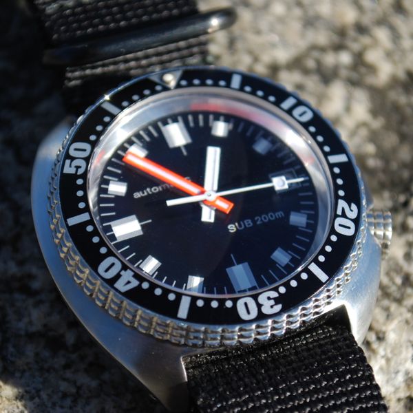 SOLD DAGAZ TSUNAMI, - SOLD - TRIPLE GRIP BEZEL, - SOLD - FULLER CROWN ...