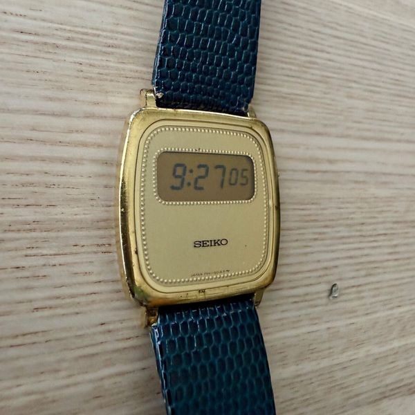 Rare Vintage 1980s Seiko Paper-Thin LCD Digital Watch Ref: F441-5010 ...