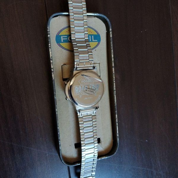 FOSSIL 2002 Watch Box Manual Included Operation Unverified Condition ...