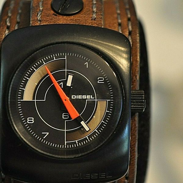 RARE DIESEL DZ 2103 10 BAR WATCH w/ LEATHER STRAP | WatchCharts