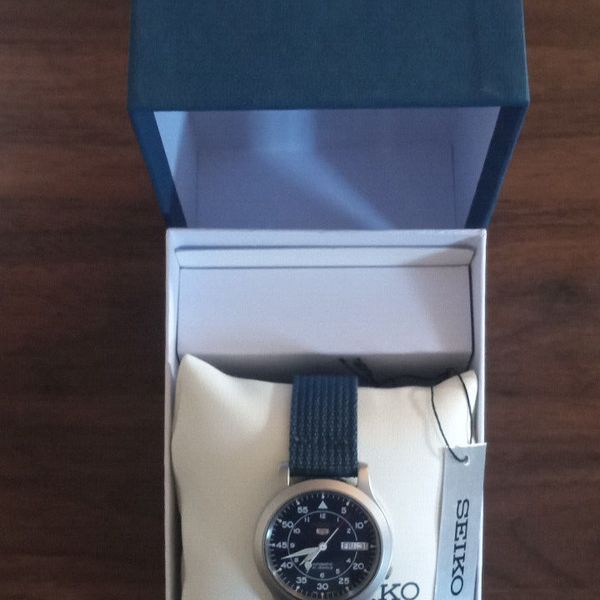 Seiko 5 Sports Blue Men's Watch - SNK807 EXCELLENT CONDITION ...