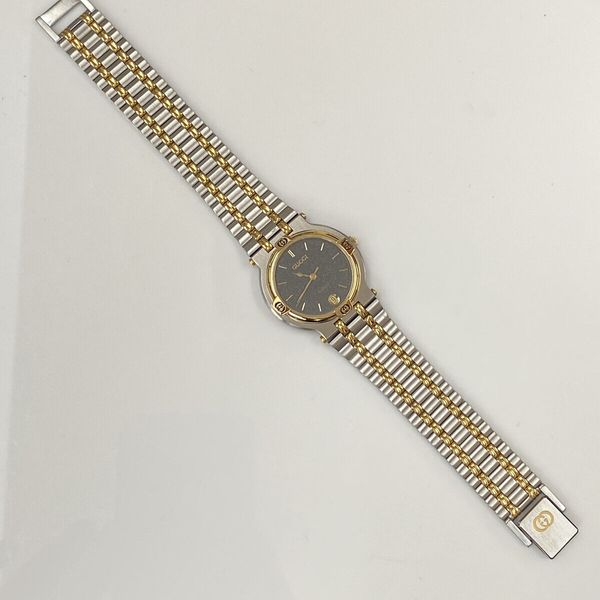 Original NOS Gucci 9000M Gray Dial Gold/Silver 32mm Midsize Watch ...