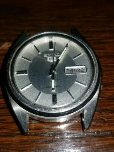 Vintage Men's Seiko 5 7009-8740 Automatic Watch | WatchCharts Marketplace