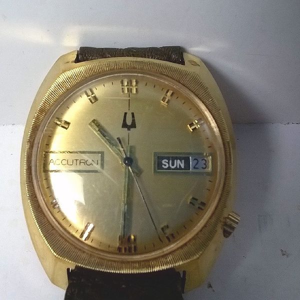 VINTAGE BULOVA ACCUTRON WATCH LOT OF 3 COMPLETE DIFFERENT WATCHES ...