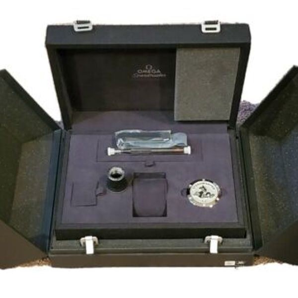 Omega Speedmaster Professional Moon Watch Collector's Box - Complete ...