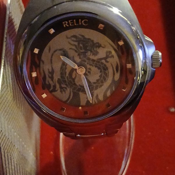 Relic By Fossil Red And Black Flashing Dragon Watch Original Tin ...