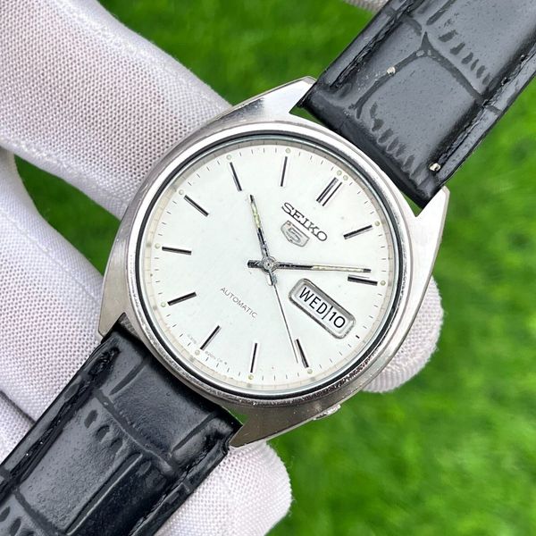 Vintage Seiko 5 Automatic White Silver Dial Japan Made Men's Watch 6309-8840 | WatchCharts ...