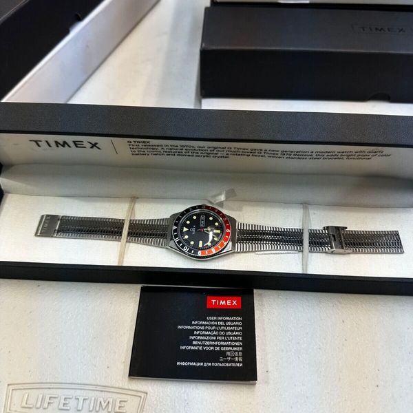 Timex Diver Inspired Men's Watch TW2U61300 NEW W/ DEFECTS | WatchCharts ...