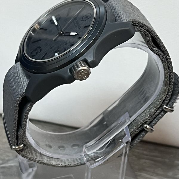 Victorinox Swiss Army 241515 Military Strap Quartz Watch 40mm ...