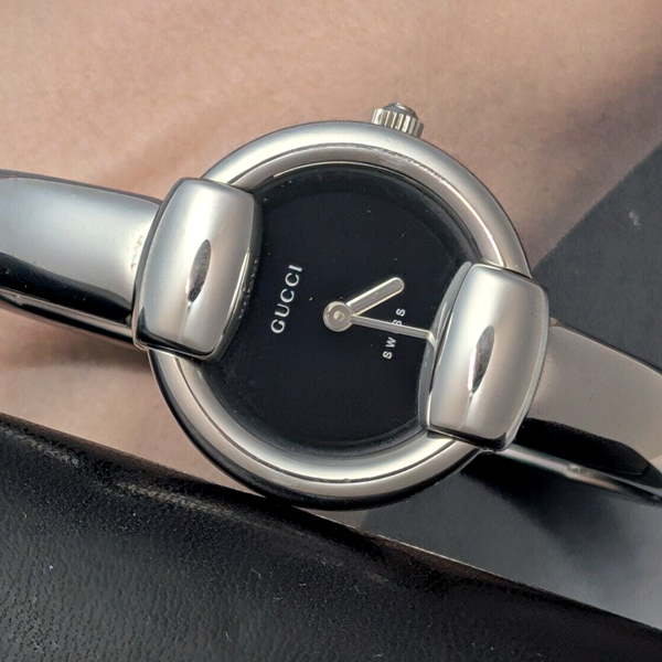 Estate - Vintage Designer Gucci 1400L Black x Silver Quartz Watch ...
