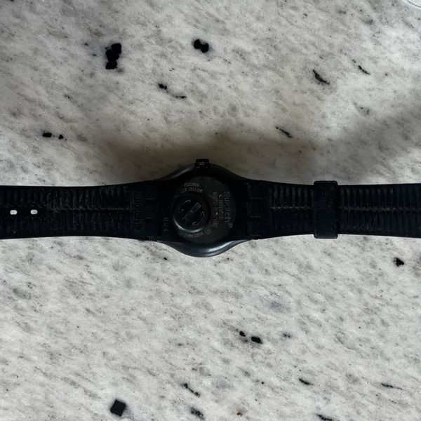 Menâ s Swatch Black Rubber Watch SR626SW Vintage | WatchCharts Marketplace