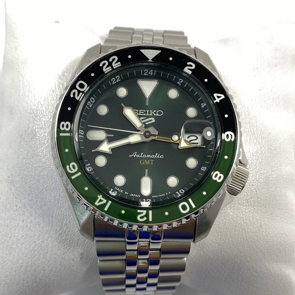 Seiko 5 Sports SKX GMT Automatic Green Dial Stainless Steel Men's Watch ...