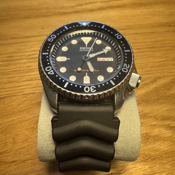 SEIKO SKX007K AUTOMATIC WATCH | WatchCharts Marketplace