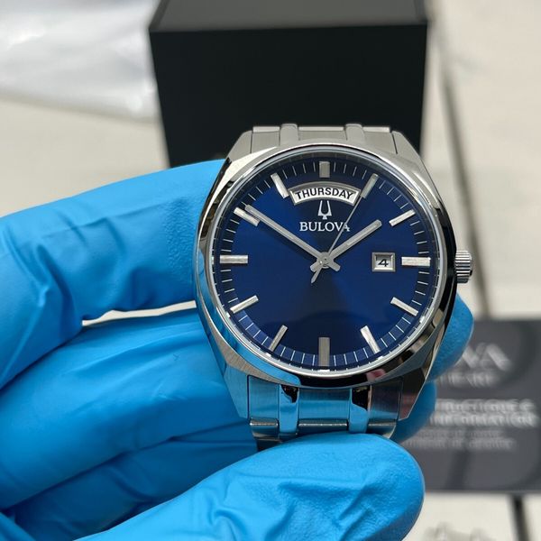 Bulova Classic Surveyor Day Date Men's Watch (Model: 96C125) - USED ...