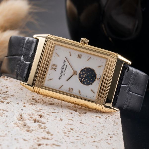 Jaeger-LeCoultre Reverso 18K (.750) Gold Moon Phase Medium Size Ref ...