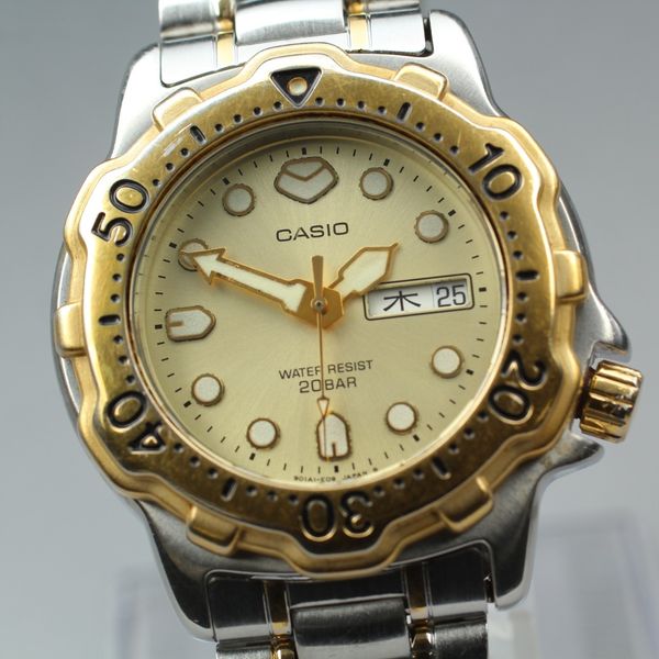 Near MINT CASIO MD-731 Module 709 200m Kajiki Gold Quartz 38mm Men's ...