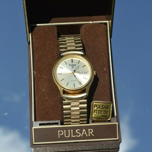 Vintage PULSAR Y148-6019 Mens Day/Date Watch in Orig Box Runs Great ...