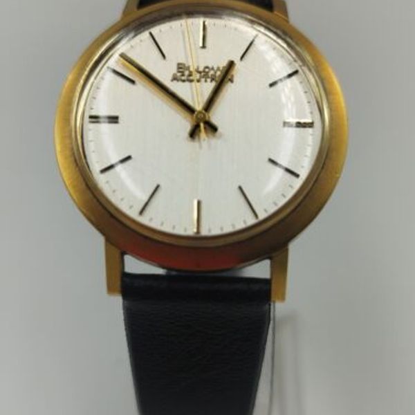 Vintage Bulova Accutron M7 1-524192 Quartz Gents Watch Gold Toned ...